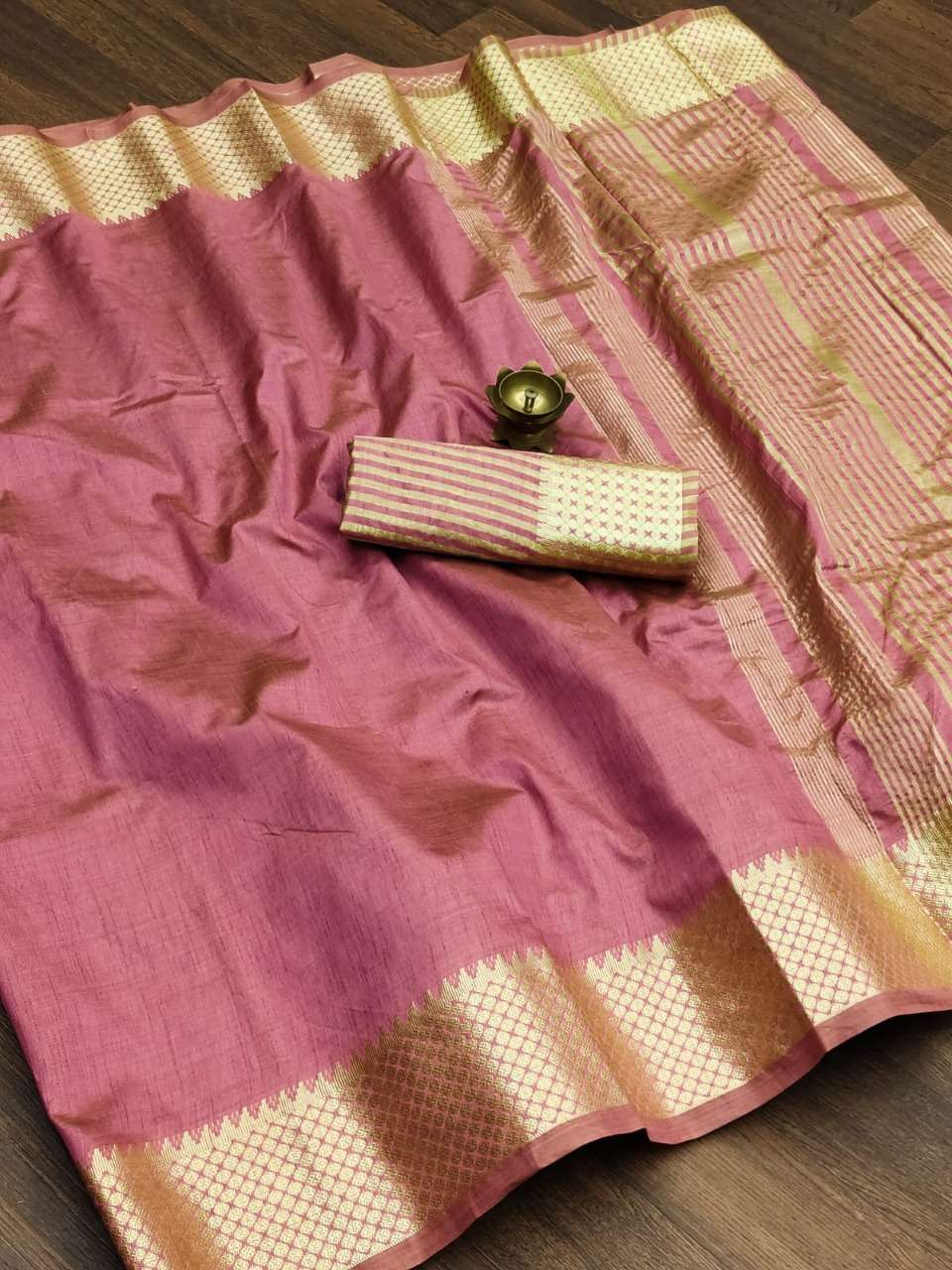 Silk with Plan Saree collection At Wholesale rate