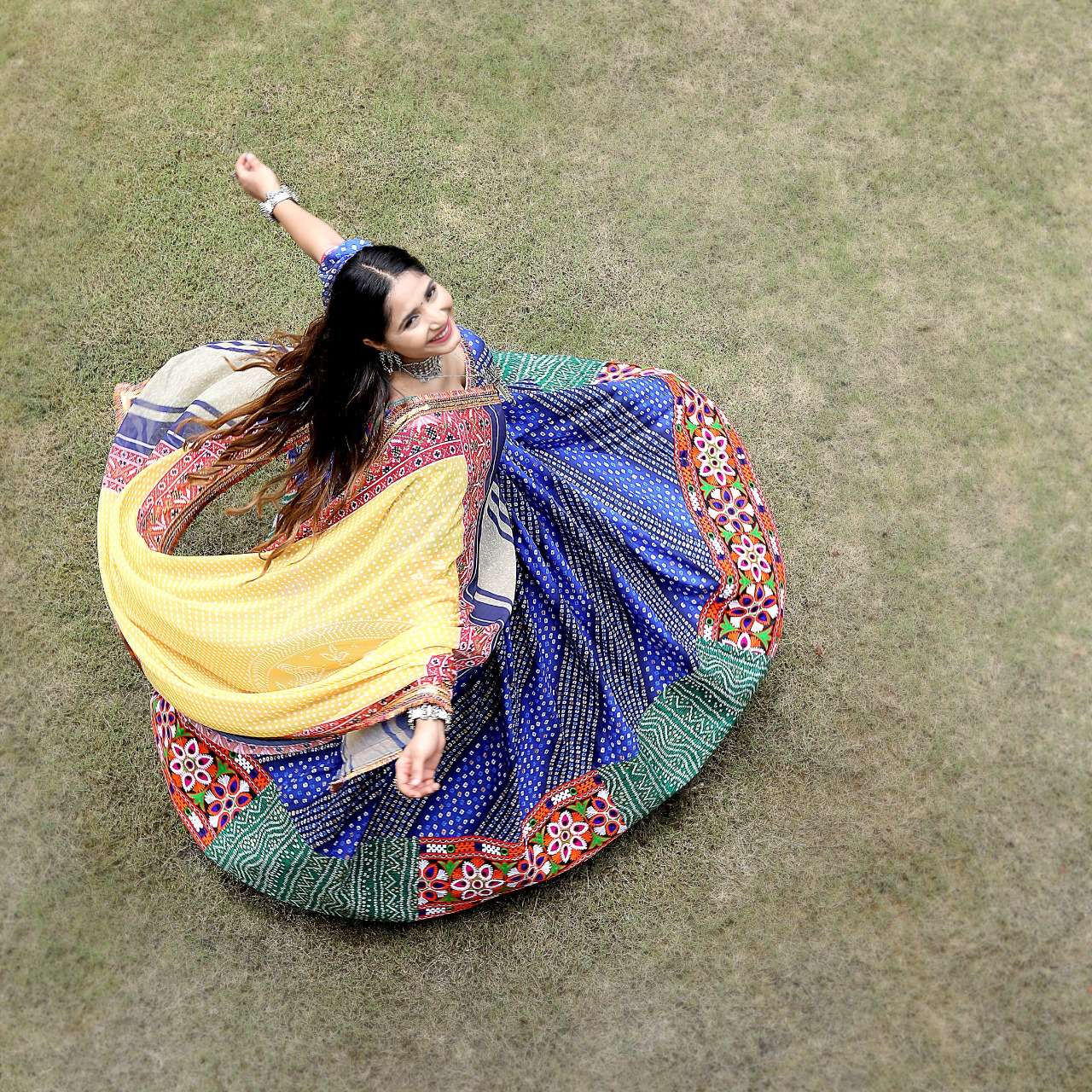 Cotton With Blue Colour Traditional Bandhani print & Bavaliya Hand work ...