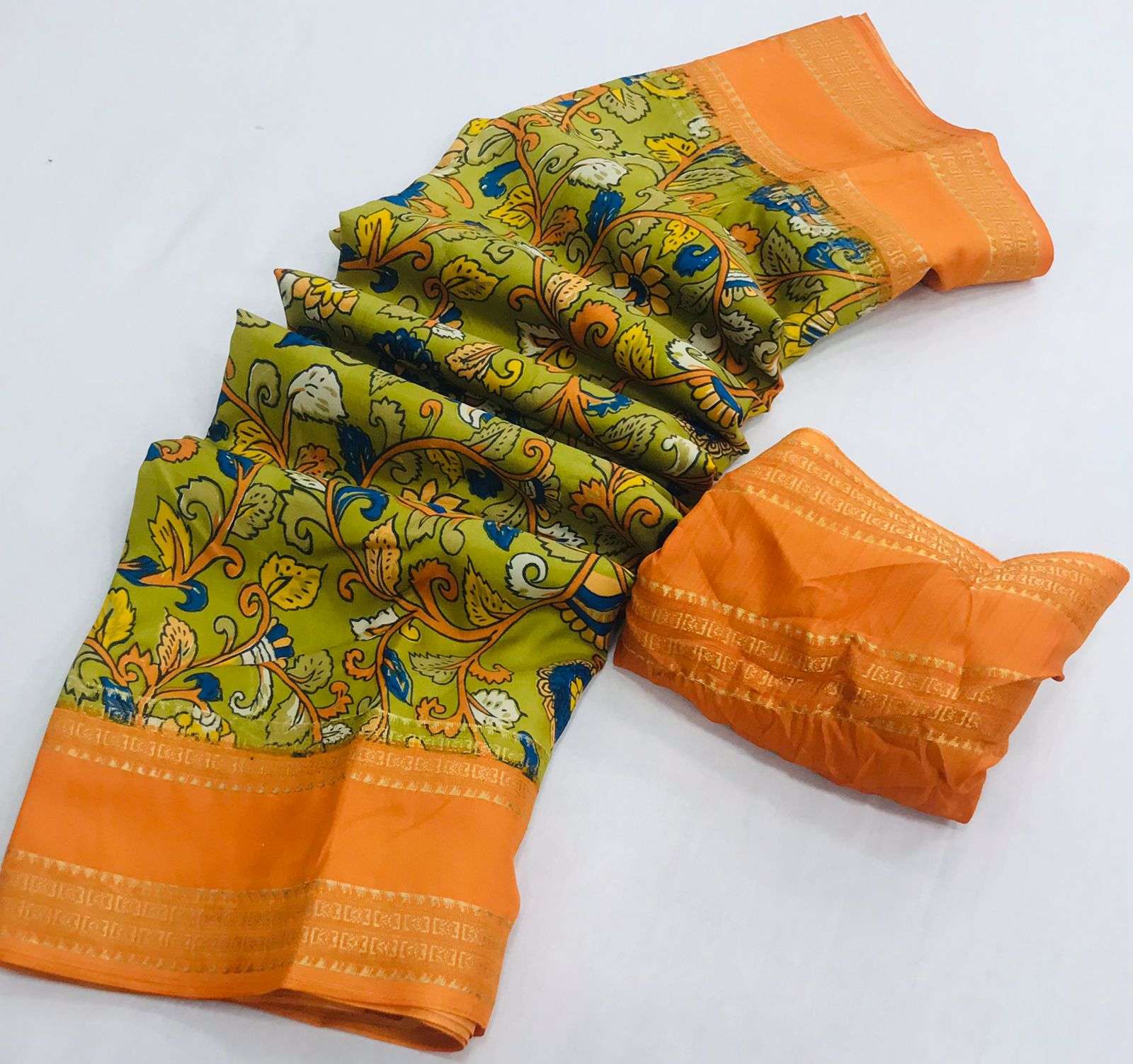 Pattu Silk with Flower Print Regular Wear Saree collection At wholesale ...