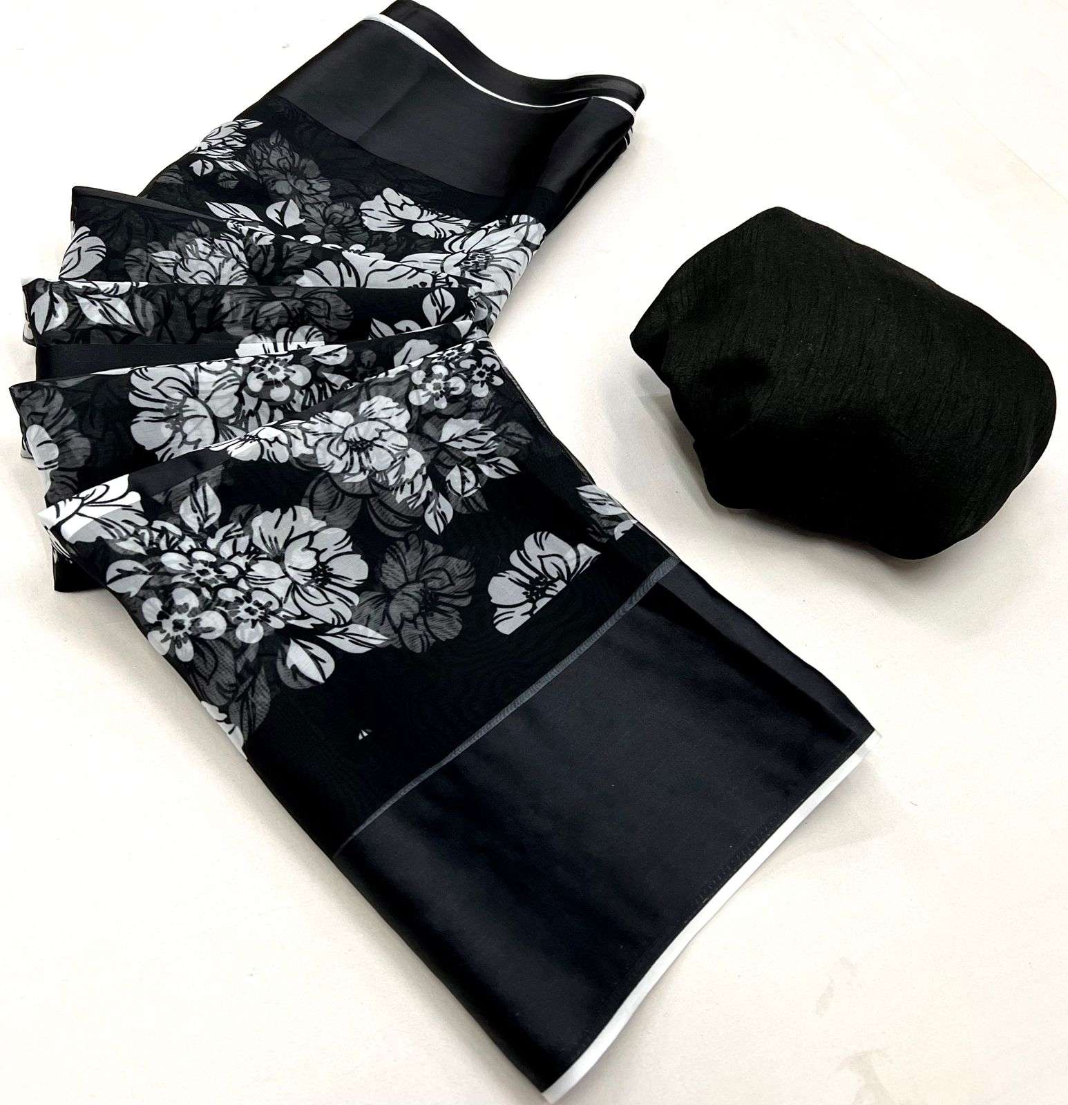 Murari Organza Fabrics Satin Border With Black & White Flower Printed ...