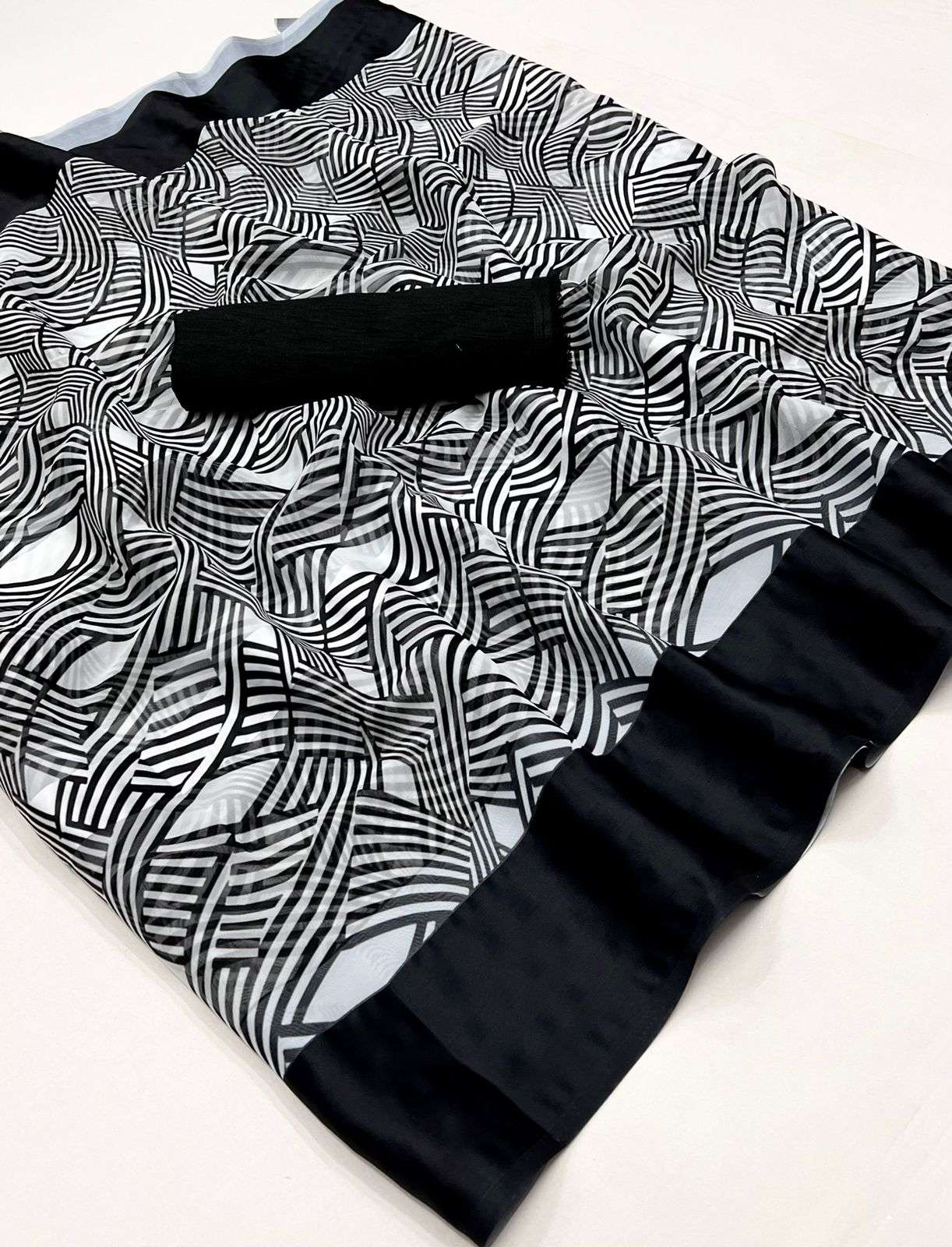 Murari Organza Fabrics Satin Border With Black & White Flower Printed ...