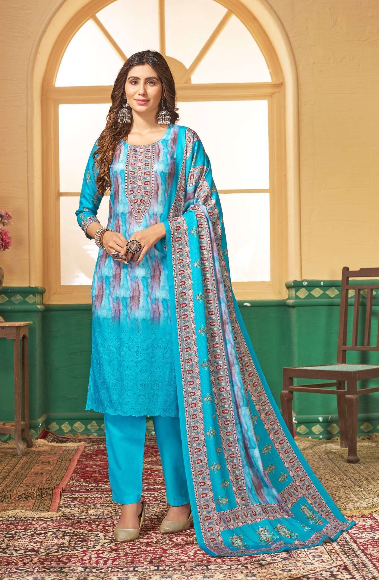 Bipson Fashion Safari Queen 2356 COlour Pashmina SIlk with digital ...