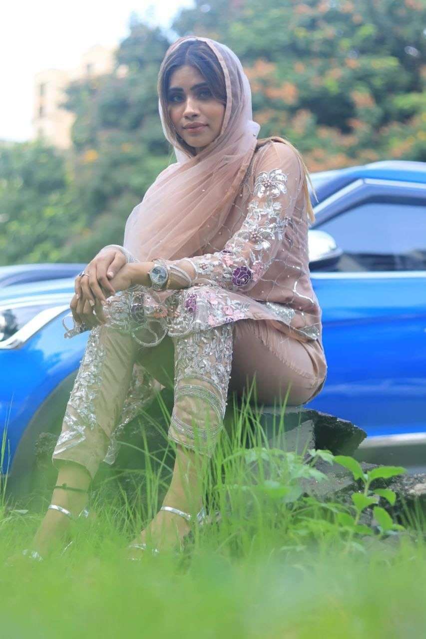 Affan Creation 101 Butterfly Net with Designer Pakistani salwar kameez ...