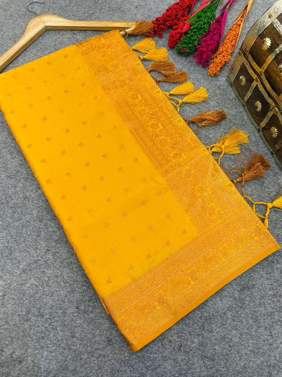 Haldi Function Special banarasi silk with weaving design saree ...