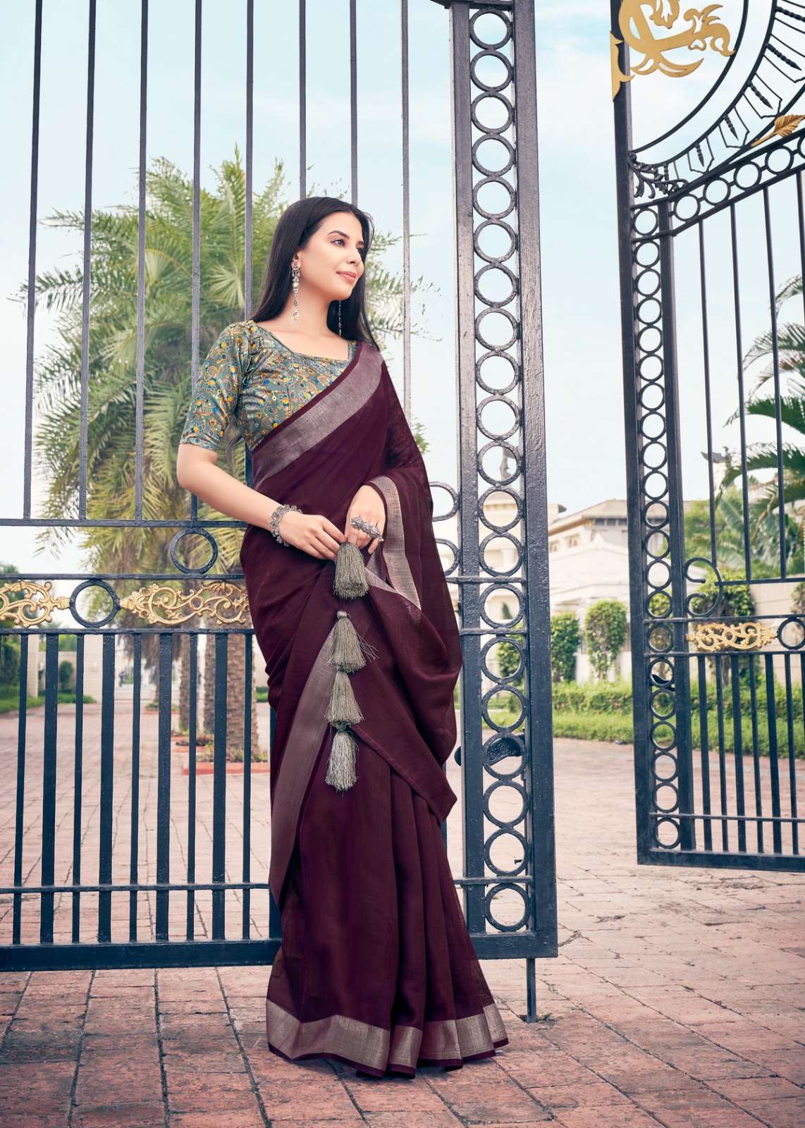 Metal SIlk Linen with Silver Fancy Look saree collection at best rate