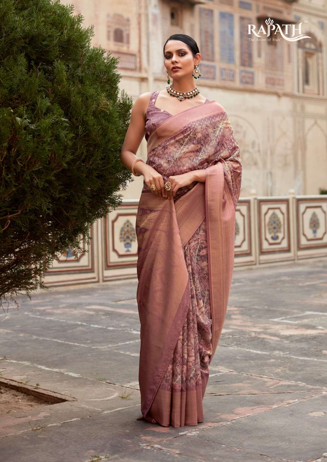 Rajpath KAVISHA SILK With Weaving Design Party wear Look Saree ...