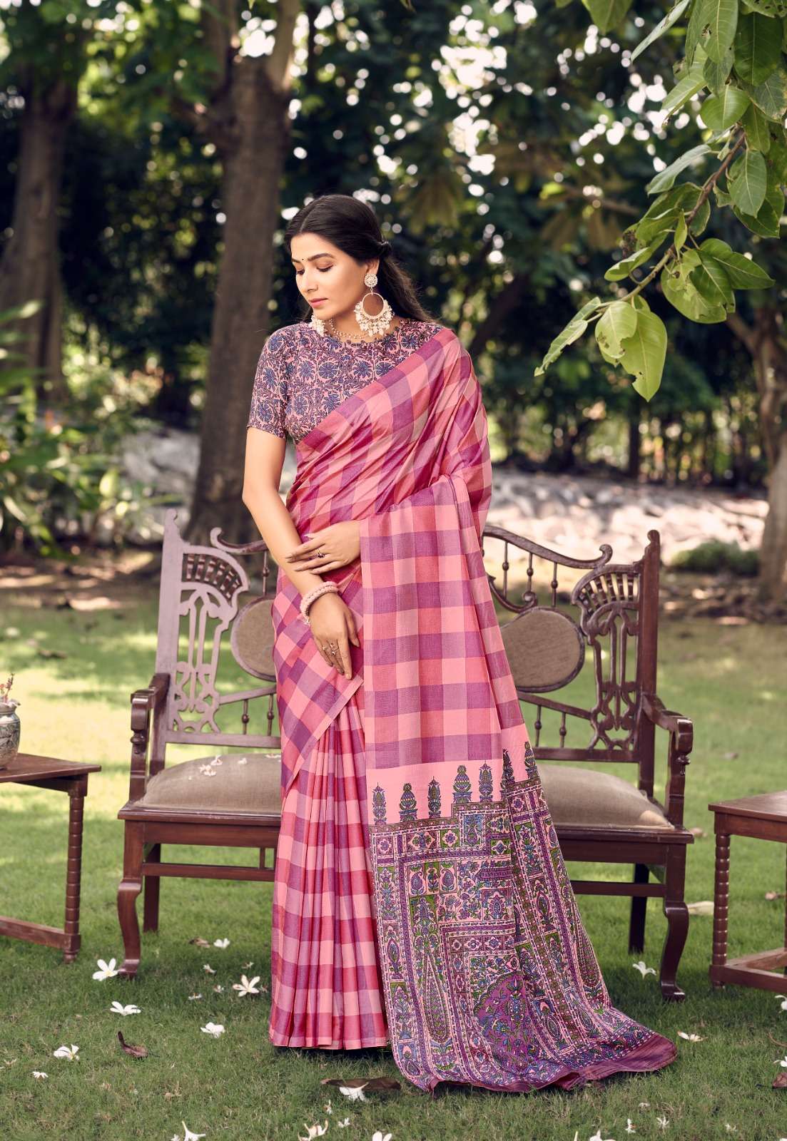 VIOLET SILK VOL 1 CREPE SILK WITH CHEX DESIGN UNIFROM STYLE SAREE ...