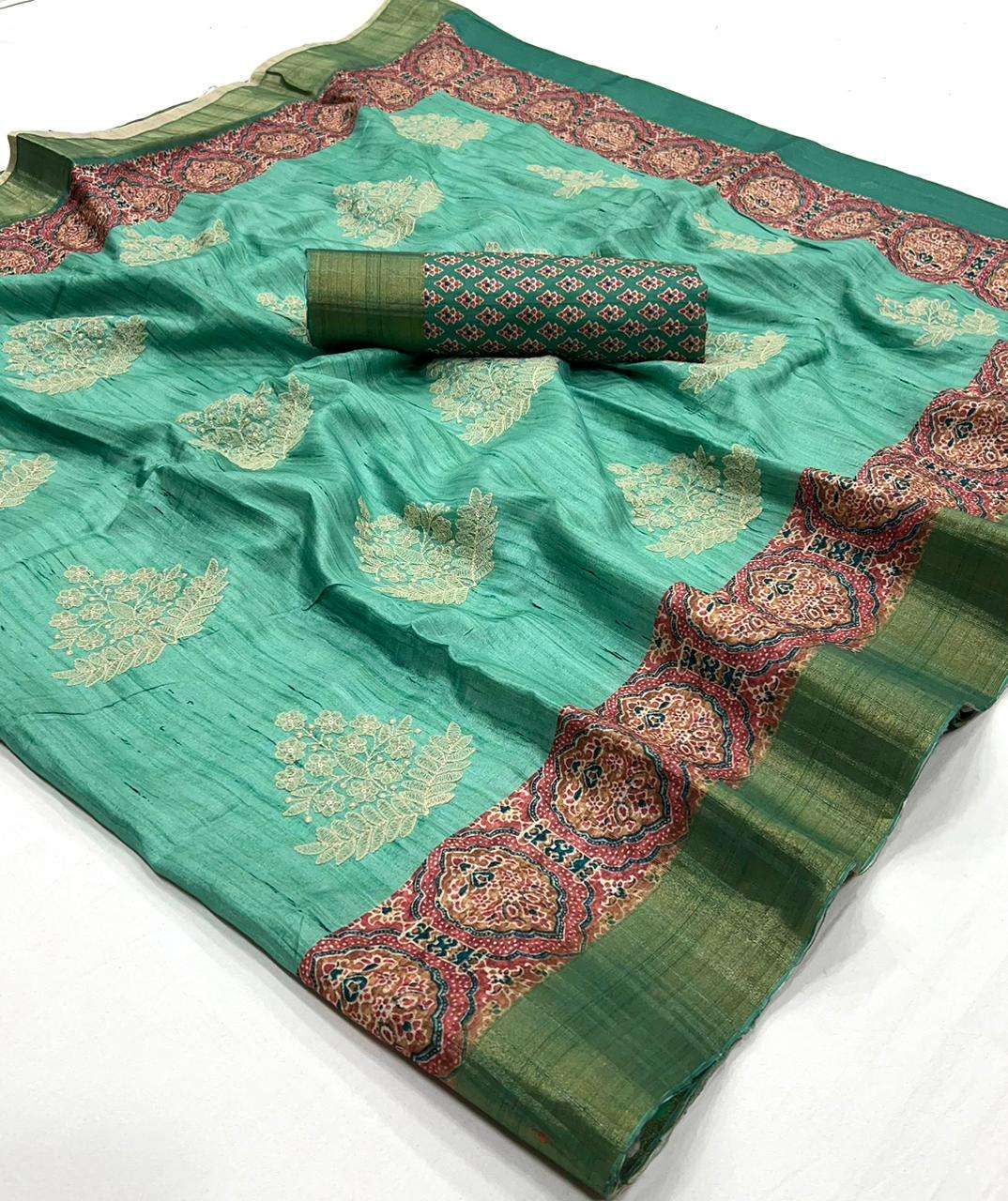 RAJPATH NAITARA HANDLOOM SILK WITH WEAVING DESIGN SAREE