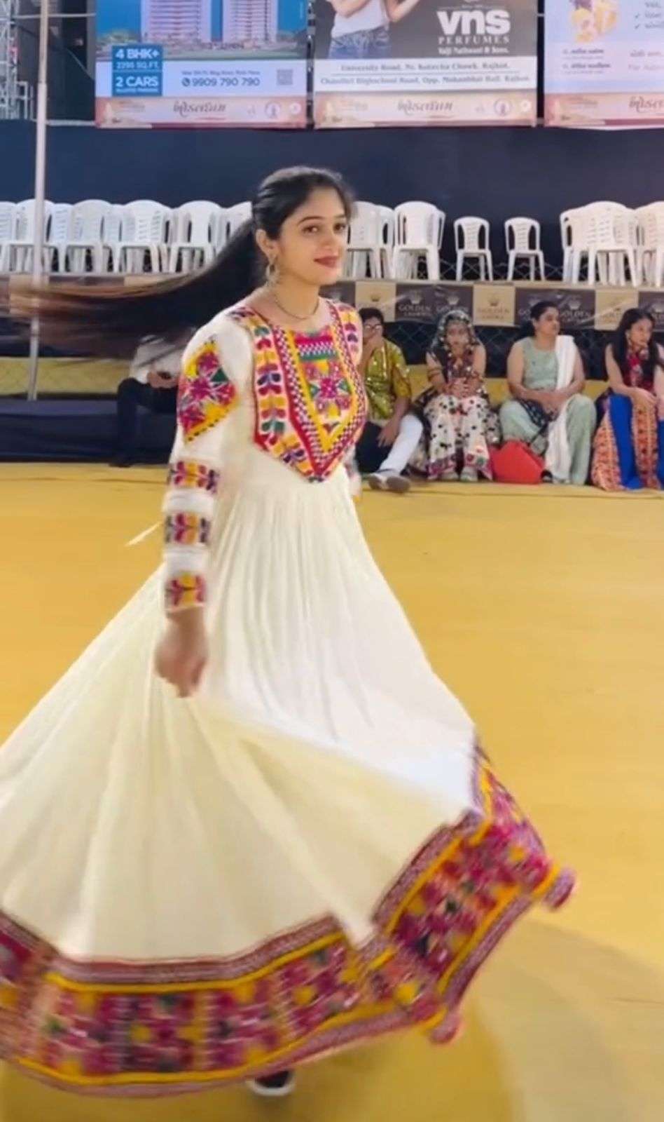 NAVRATRI SPECIAL KACHI WORK WHITE SHADES DESIGNER LONG GOWN WHOLESALER RATE