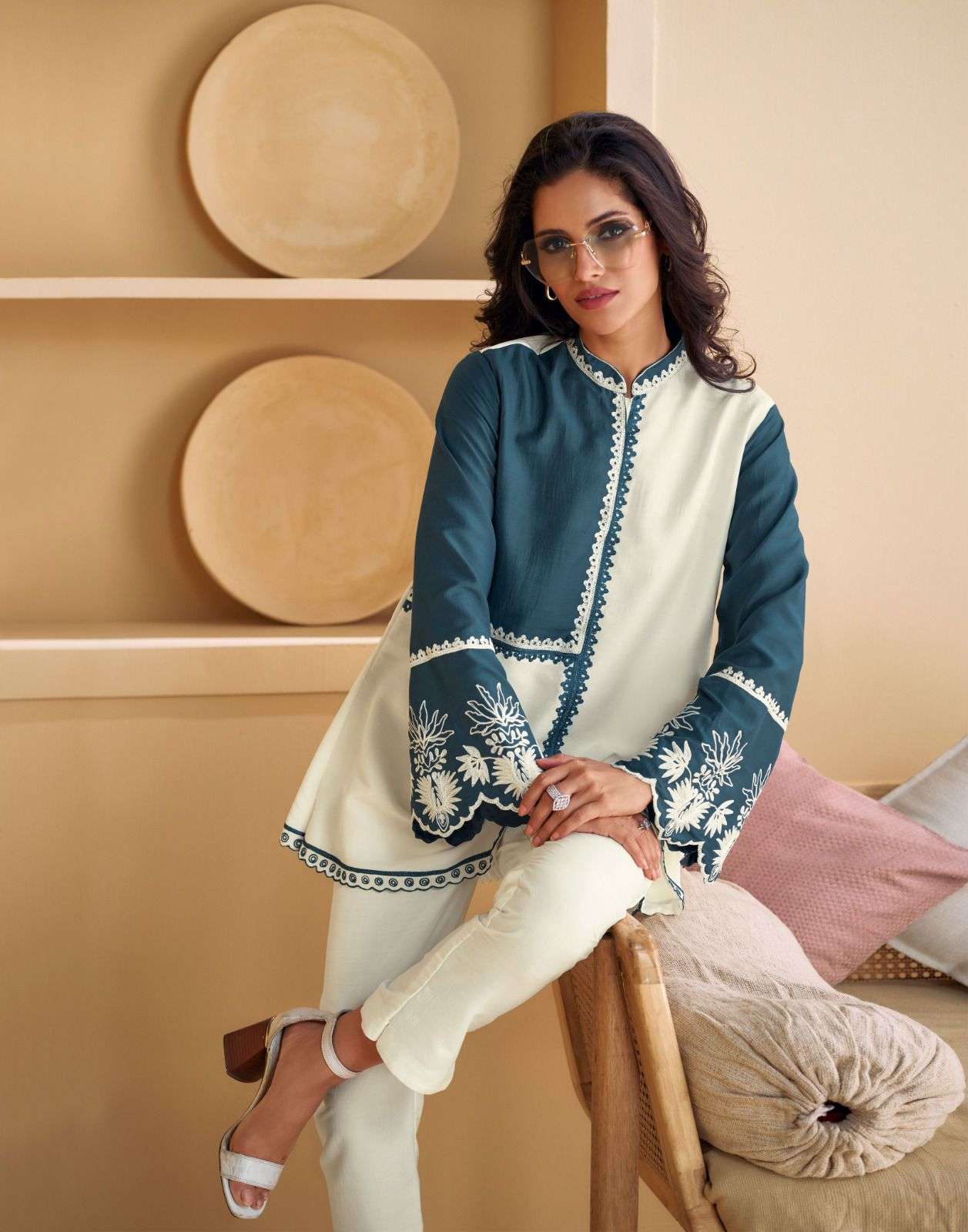 CORAL BY SAYURI DESIGENR SILK FANCY HAND WORK CORD SET STYLE KURTI SUPLIER