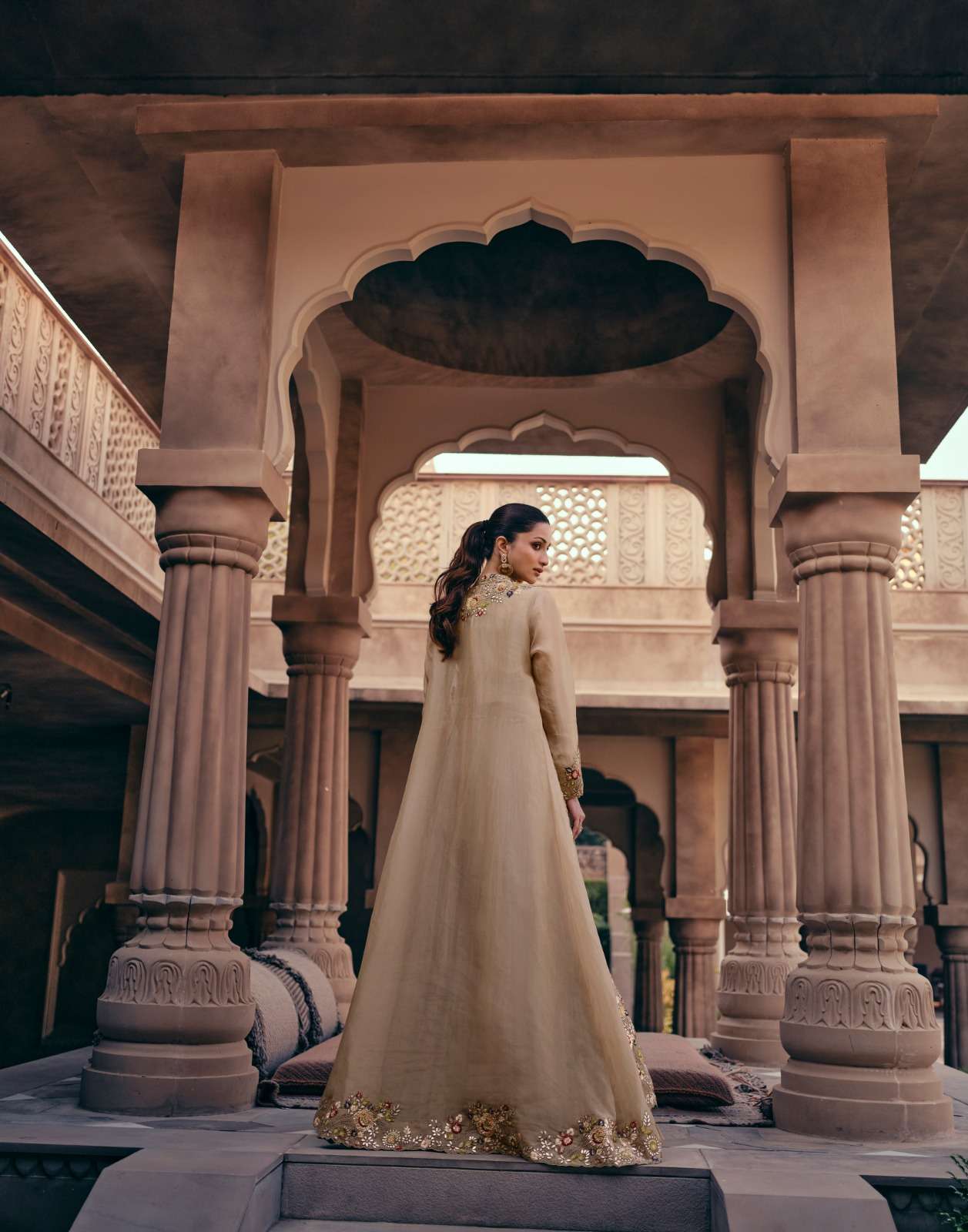 SAYURI DESIGNER MAHOTSAV PURE CHINON SILK WEDDING SPECIAL INDOWESTERN ...