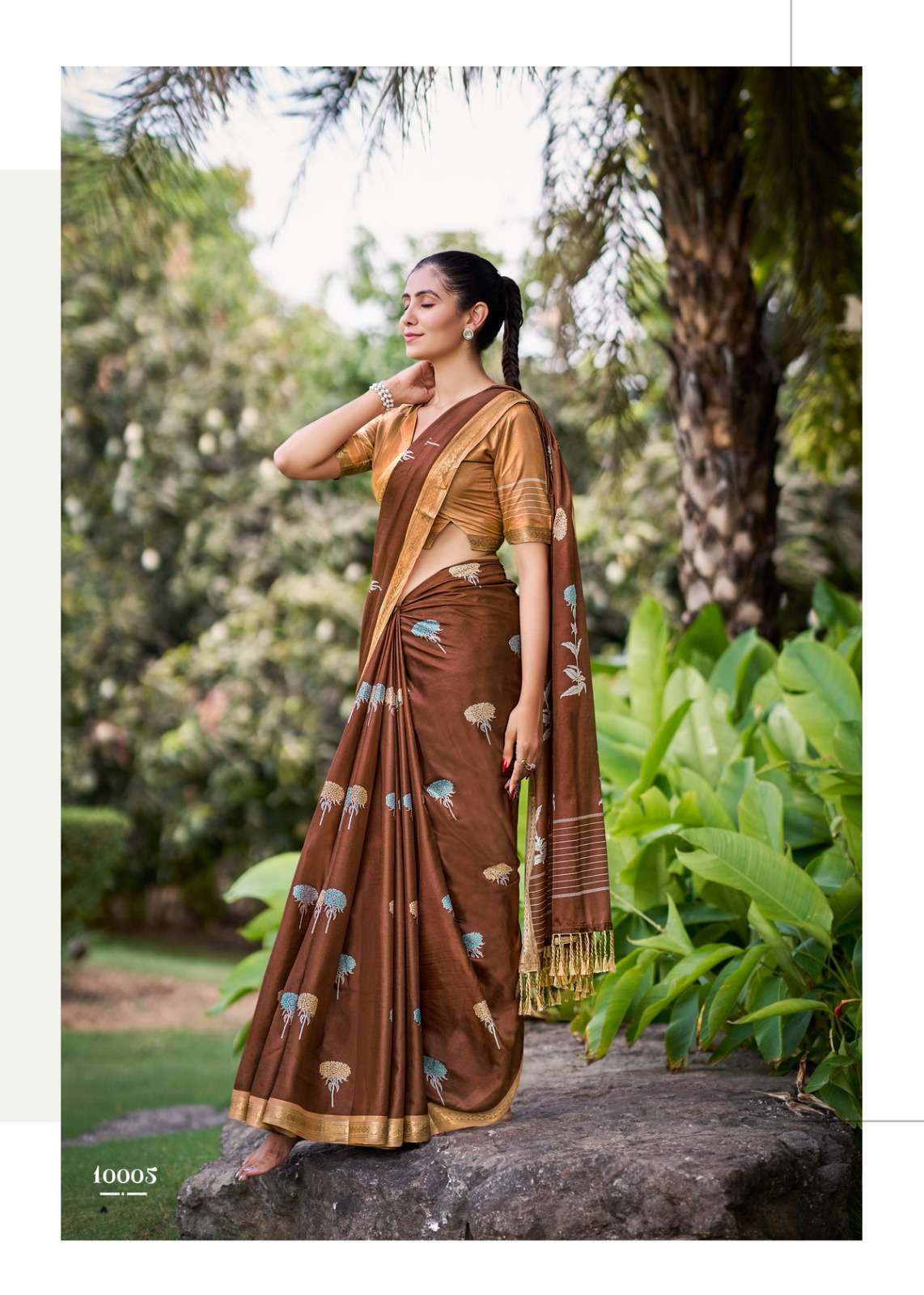 SIDDHANTH TRENDZ OF YOGA BANGLORY SILK WEAVING DESIGN SAREE COLLECTION