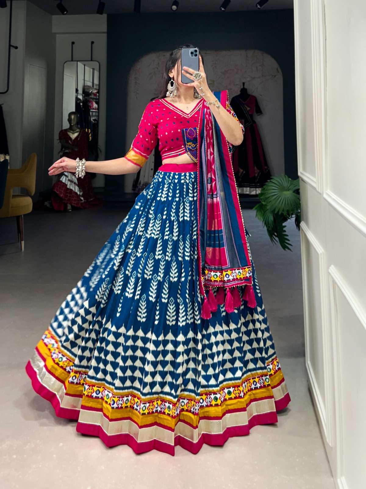 ORIGINAL GAMTHI WORK DOLA SILK TRADITIONAL LEHENGA CHOLI WHOLESALER IN ...
