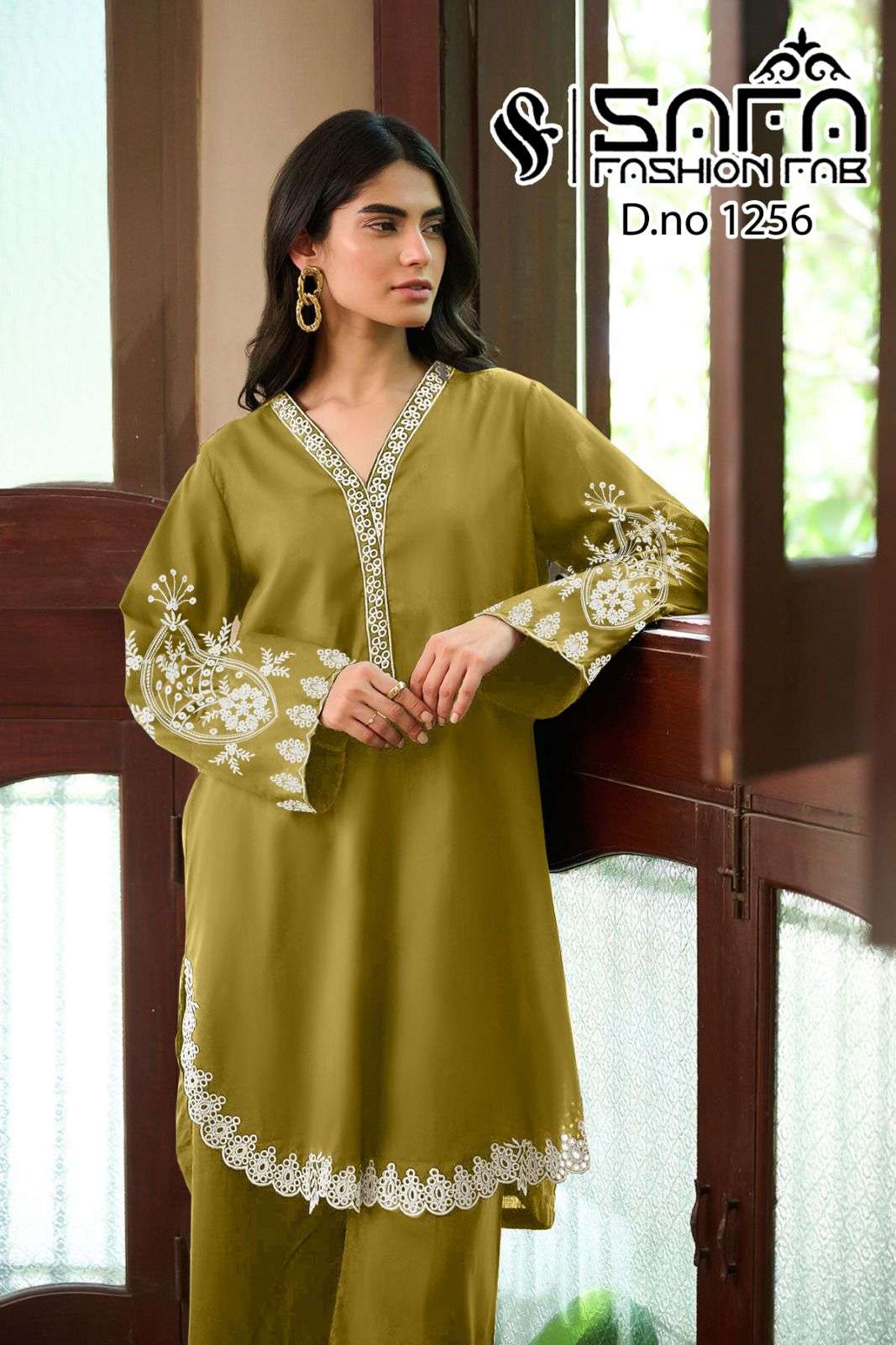 SAFA-1256 HEAVY SOFT LUXURY FORMAL DRESS DEALER IN SURAT